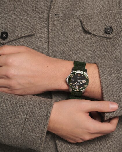 Hydroconquest, Automatik Uhr, 41 mm, Schwarz, L37814052 | Longines DE