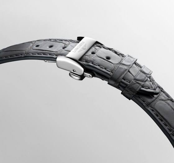 Longines Master Collection Automatic watch 38.5mm, Silver L28434732 ...