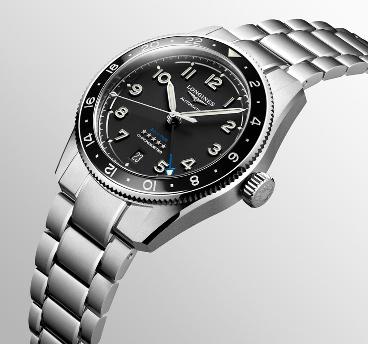 Longines Spirit Zulu Time 오토매틱 스테인리스 스틸 및 세라믹 매트 블랙 다이얼과 브레이슬릿
