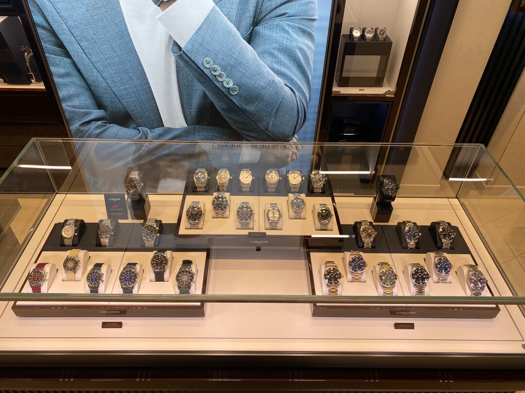 Longines Boutique in Daegu, 2F, Hyundai Daegu, 2077, Dalgubeol-daero ...