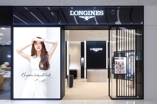 Longines Boutique in CHEONAN, 1F, Galleria Centercity, 227, Gongwon-ro ...