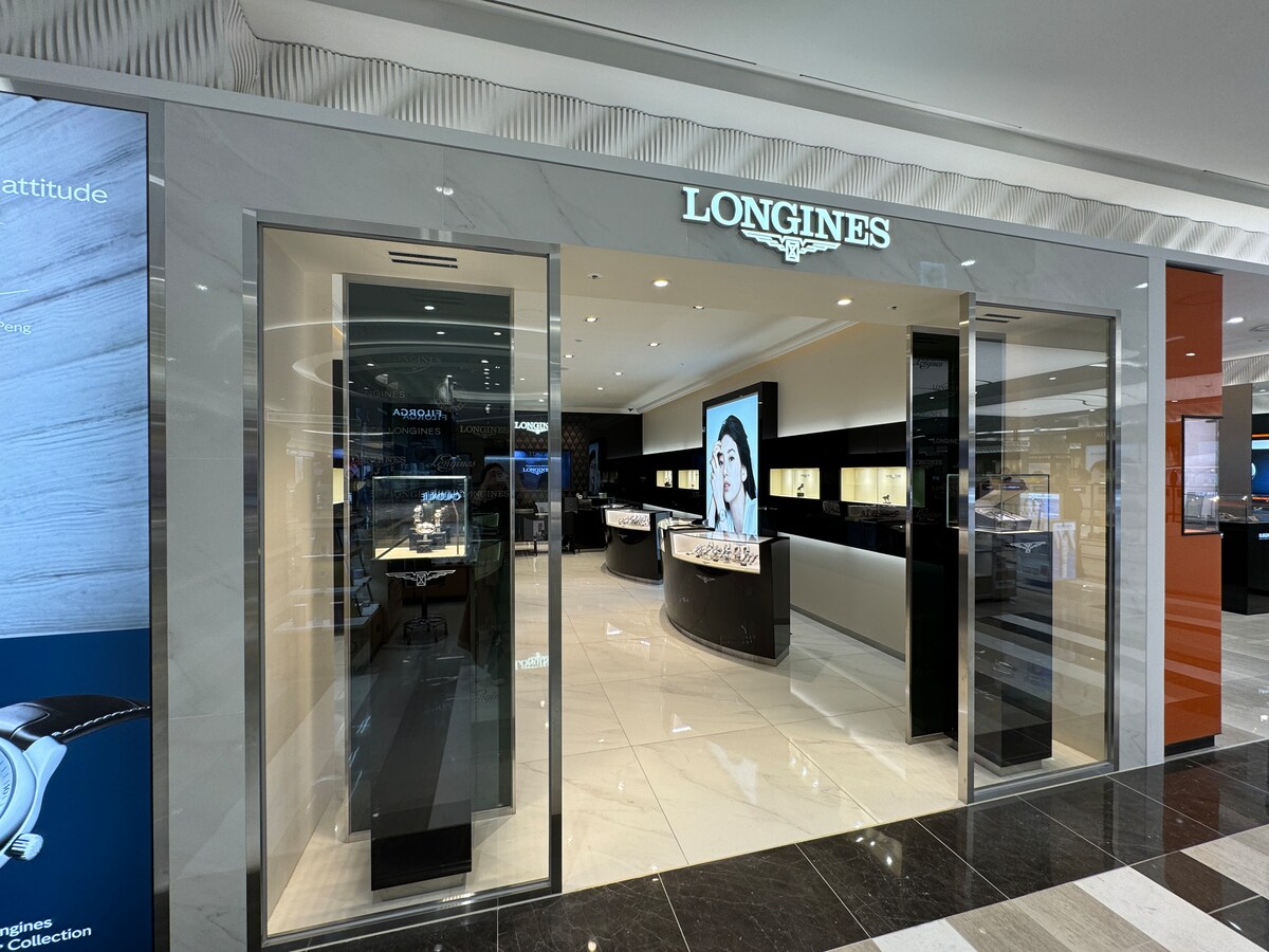 Longines Boutique in JEJU, 2F, Lotte Duty Free Jeju, 83, Doryeong-ro, South Korea | Longines AU